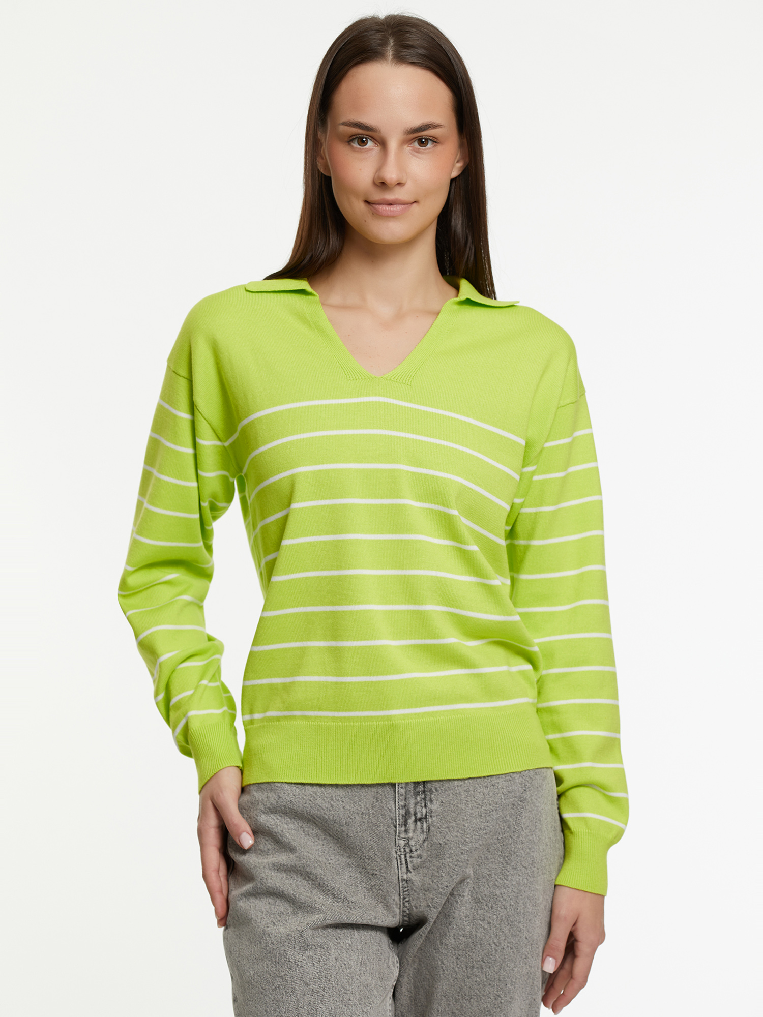 Пуловер женский oodji 63812715 зеленый XS