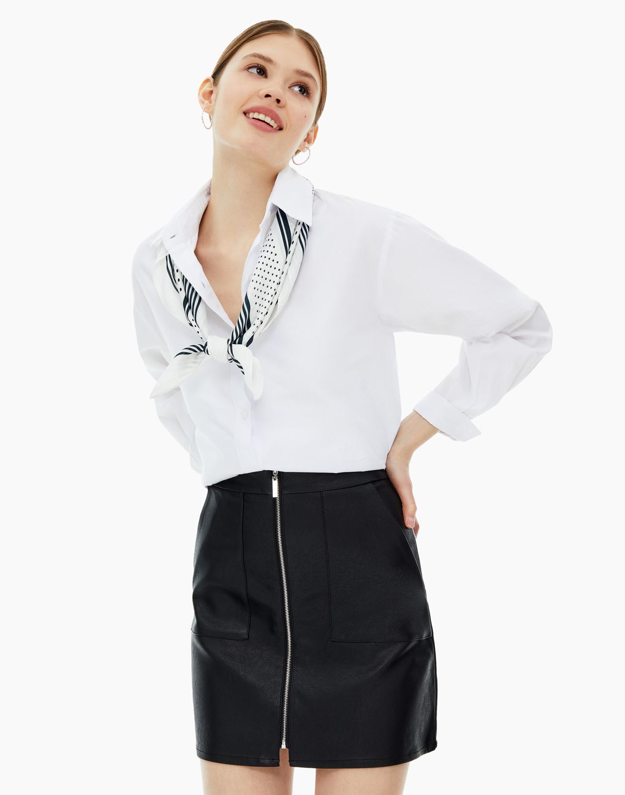 Юбка женская Gloria Jeans GSK016903 черная XS (38-40)