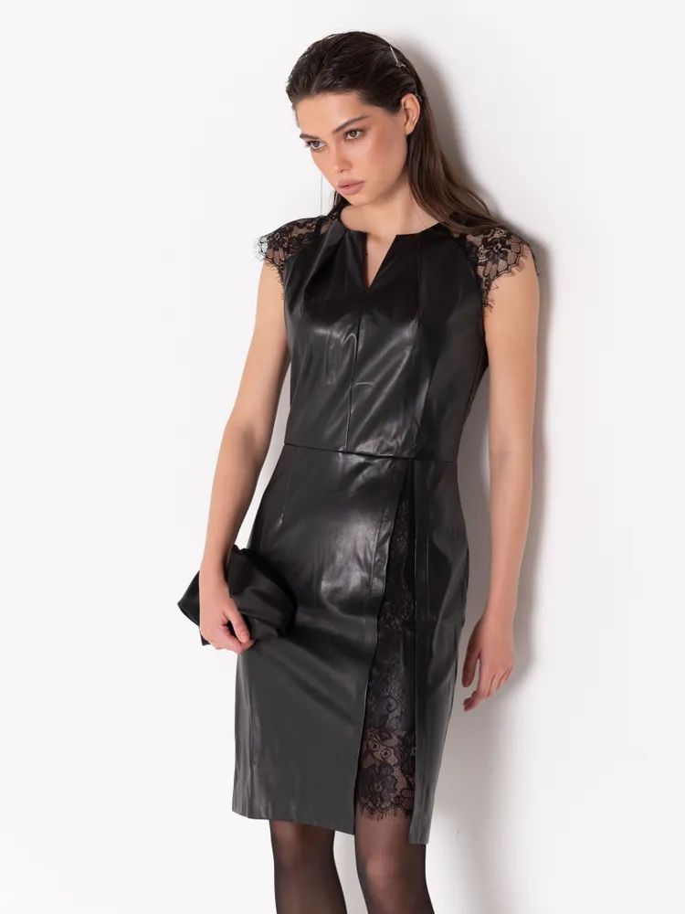 Платье женское Vera Nova 01-279 черное 52 RU