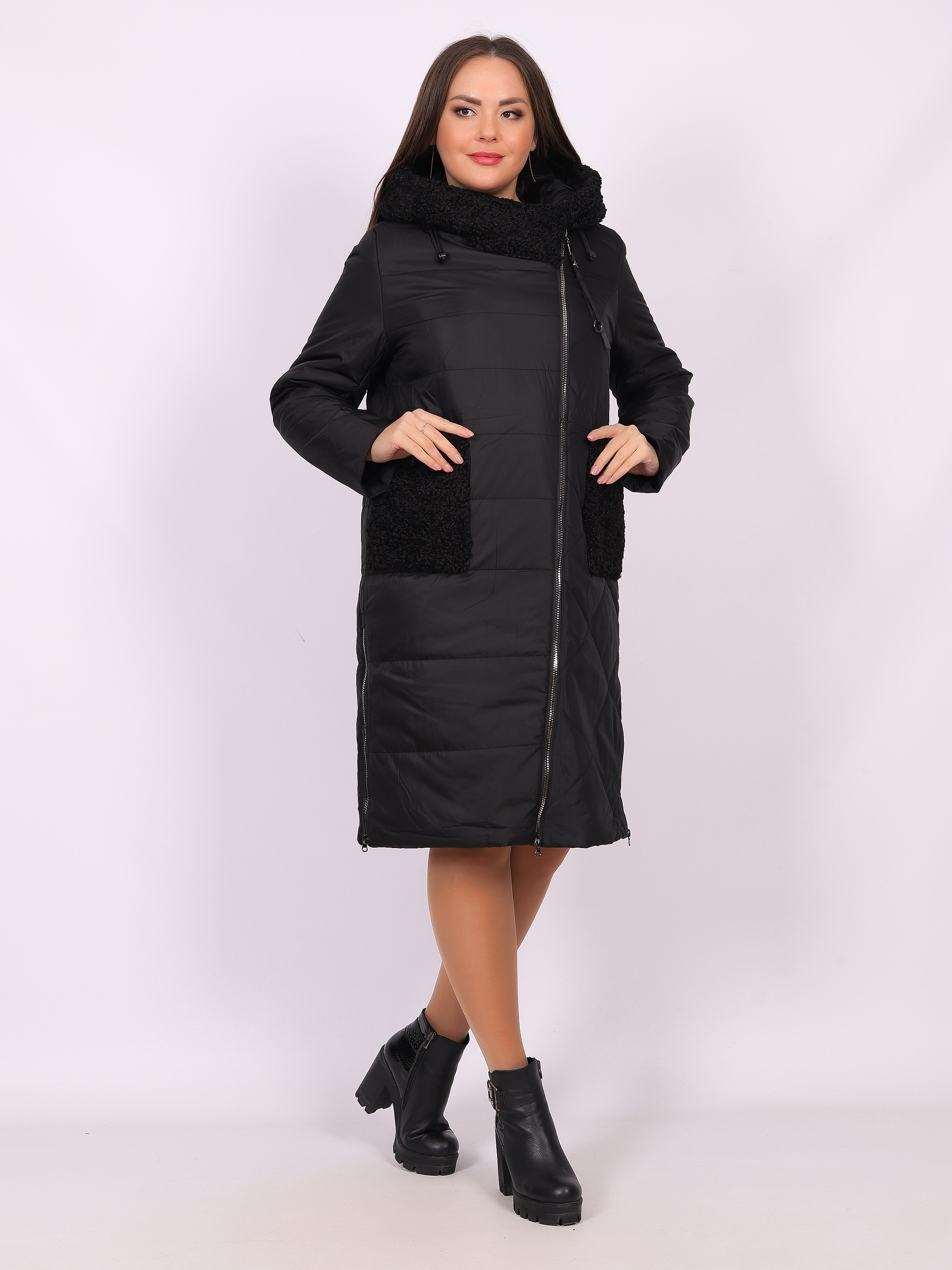 Пальто женское Louren Wilton 91176 черное 48 RU