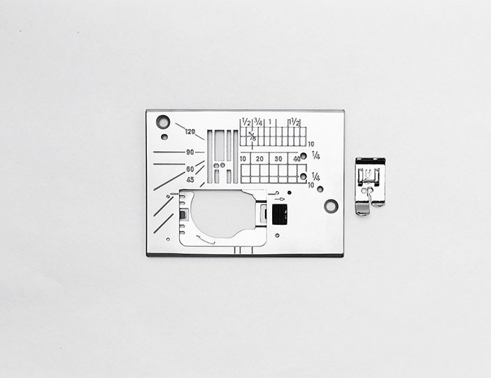 Janome Игольная пластина и лапка прямострочная, 860-405-906