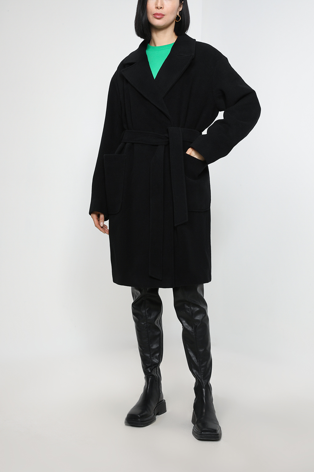 Пальто женское Belucci BL23016161-001 черное 48 RU