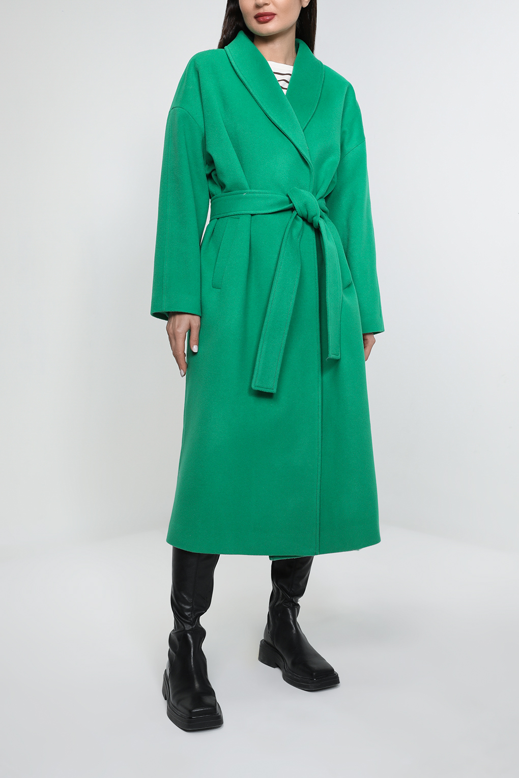 Пальто женское Belucci BL23016190-004 зеленое 50 RU