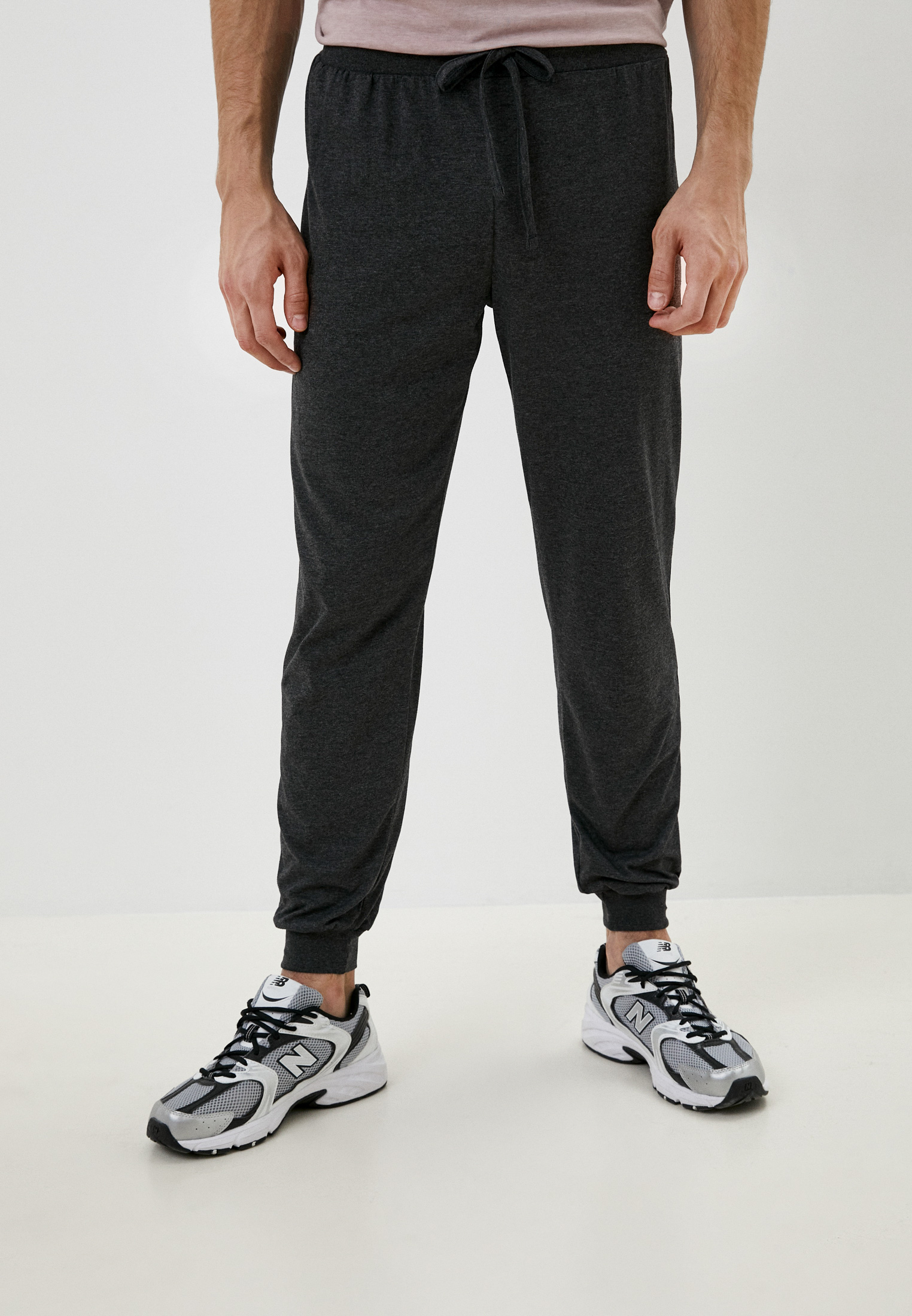 Спортивные брюки мужские N.O.A. 20972 серые 50 RU