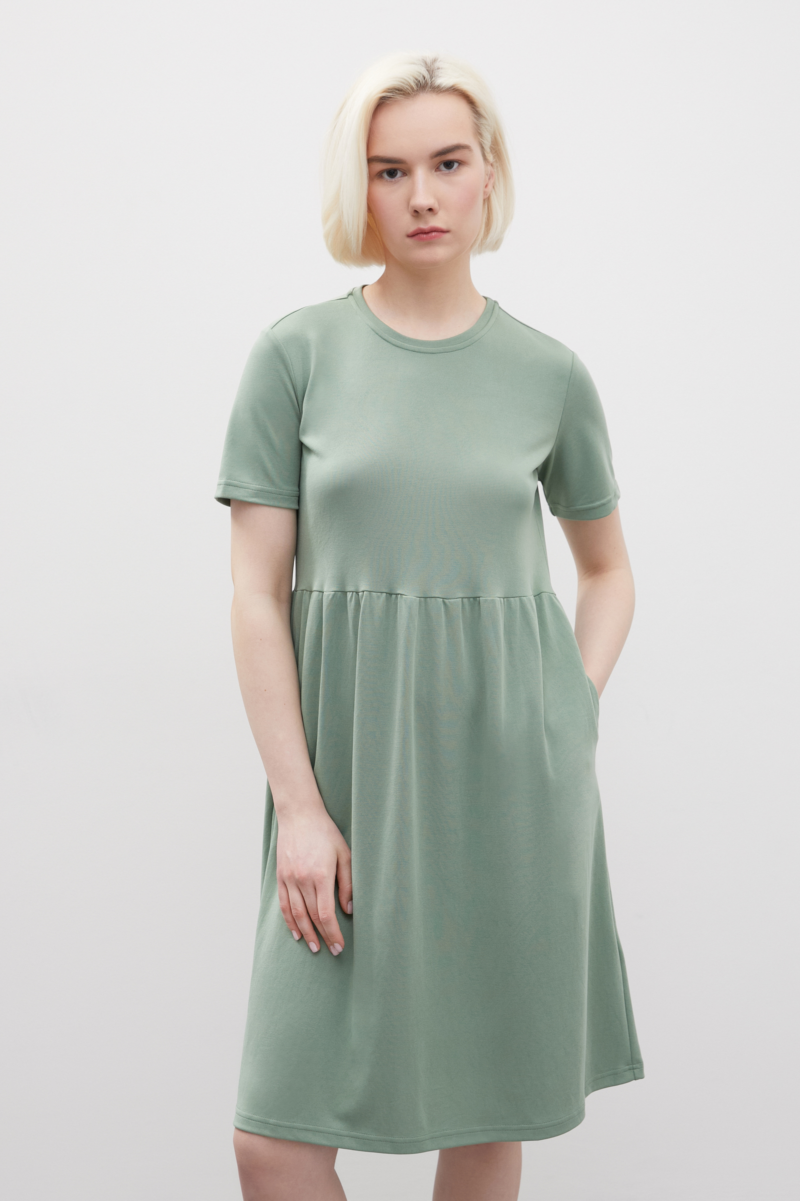 Платье женское Finn Flare FSC13010 зеленое M