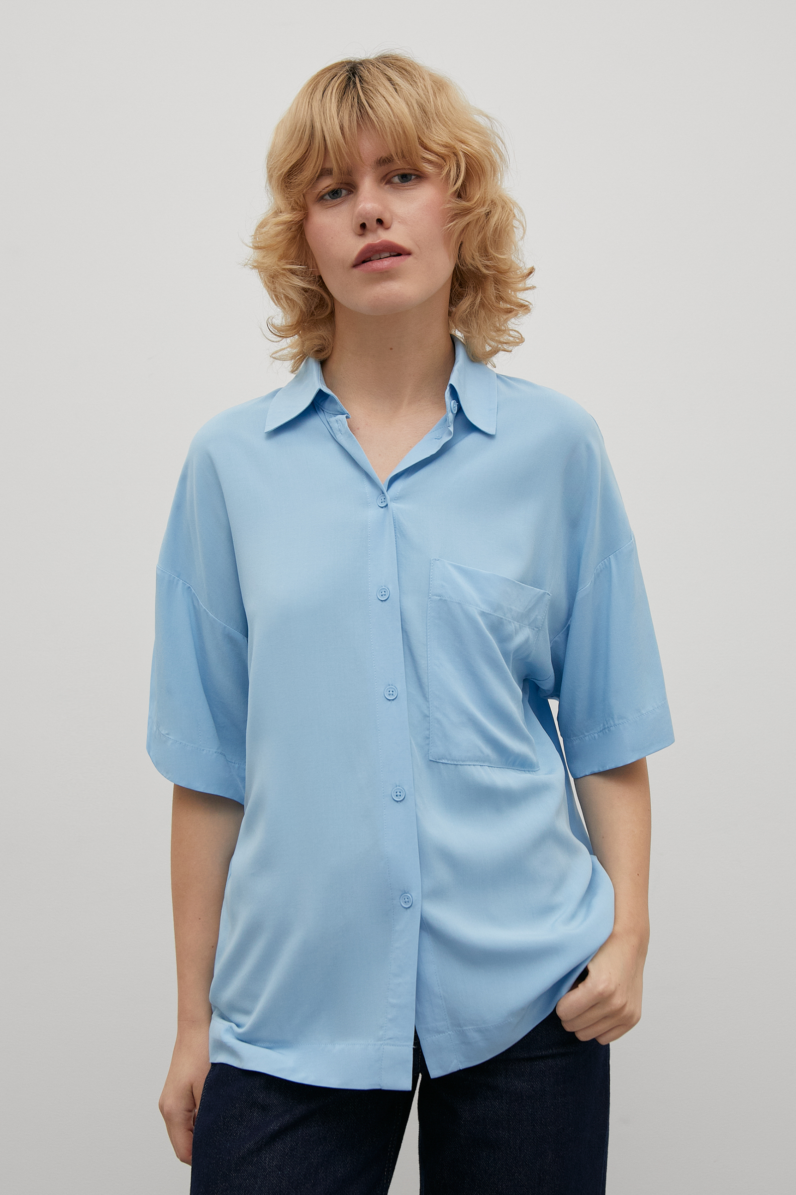 Рубашка женская Finn Flare BAS-10060 голубая L