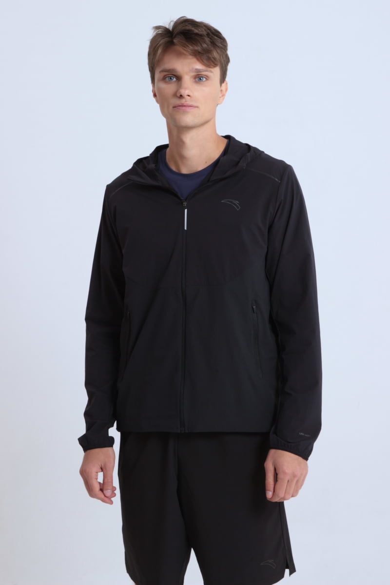 Ветровка мужская Anta RUNNING A-CHILL TOUCH/A-UV PROTECT 852335602 черная S